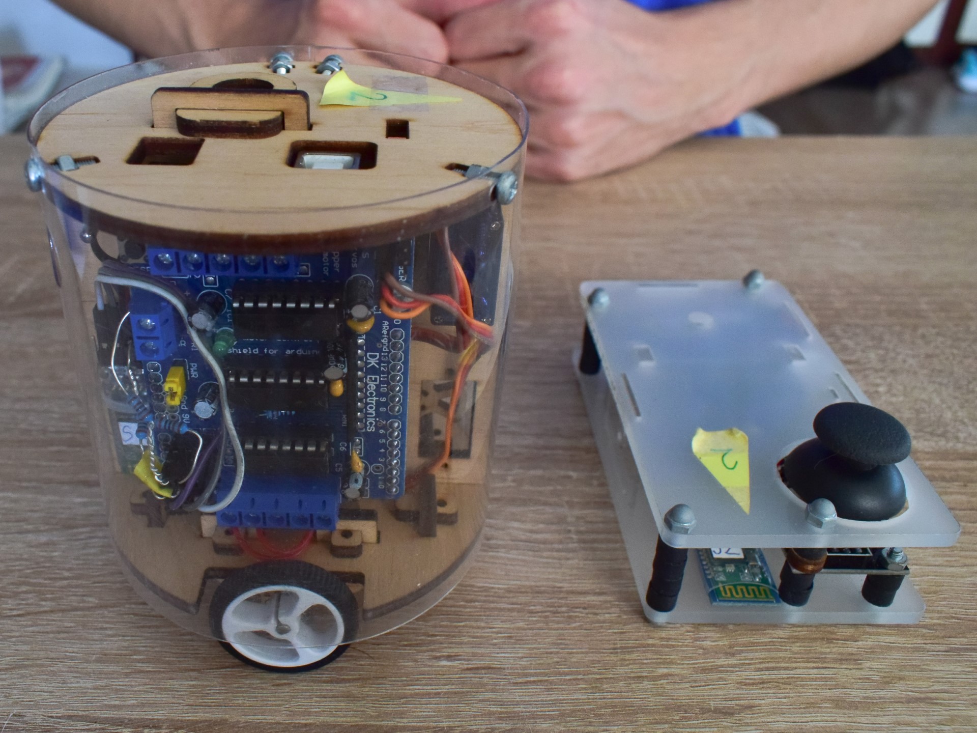 04. Sumo/soccer robot – Matt's projects